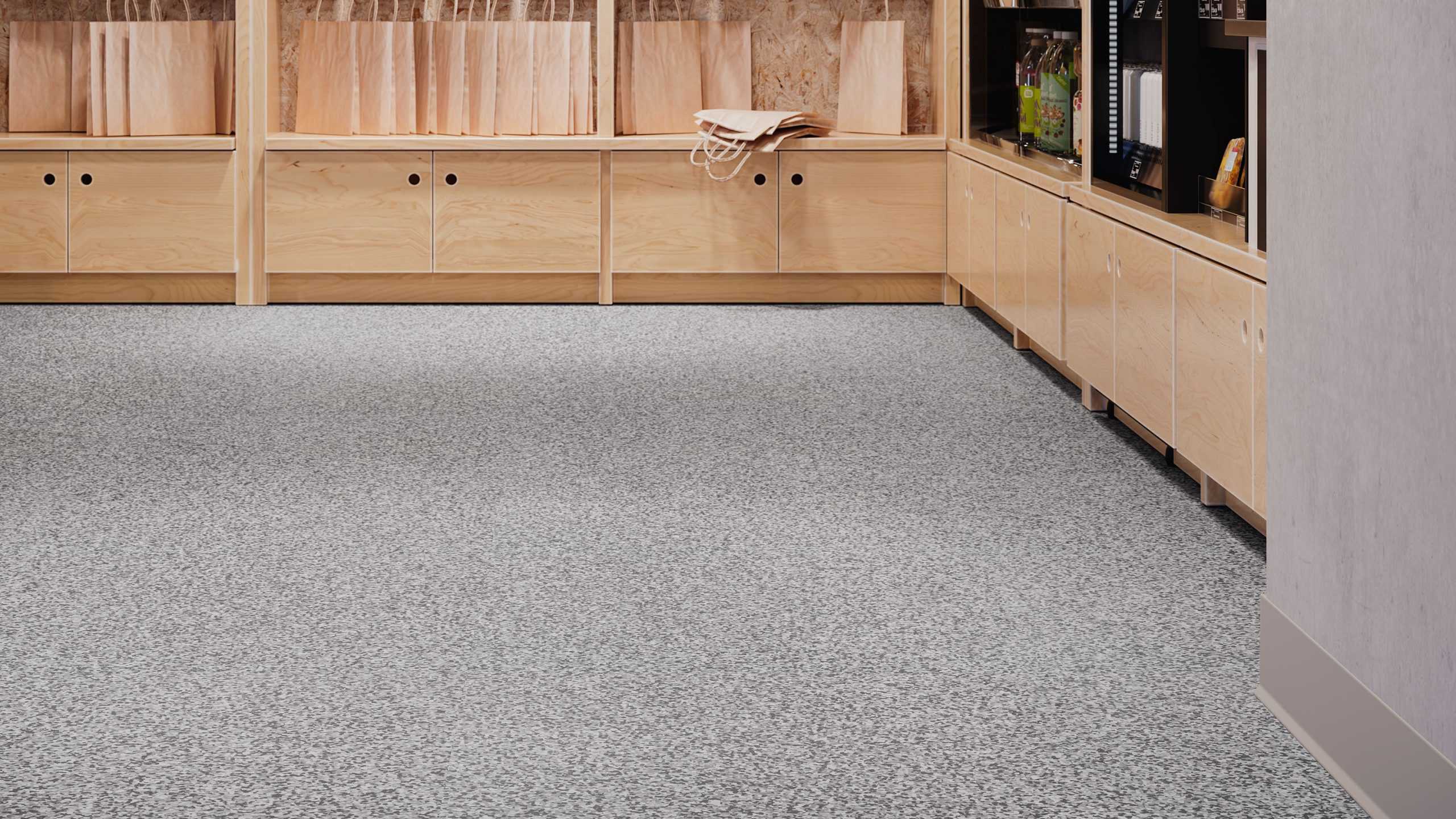 Tarkett Interlocking 270 LVT Tiles High Intensity (TILT HIT) 6mm thick ...